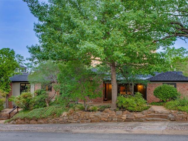 1450 Jr Dr, Dallas, TX 75208 | MLS #21240 | Compass