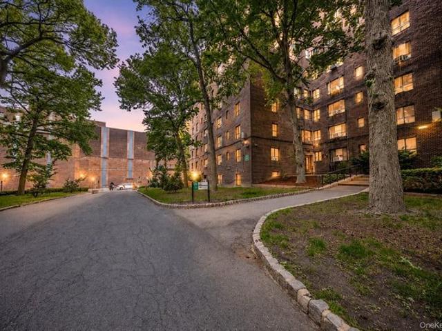 1450 Parkchester Rd Apt 4E, Bronx, NY 10462