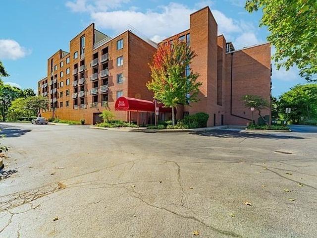 1450 Plymouth Ln Apt 501, Elgin, IL 60123