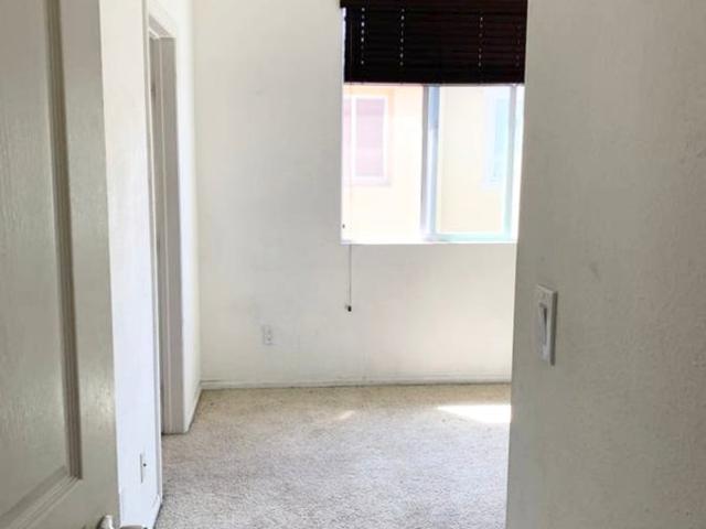 $1450 Private bedroom w/ private bath