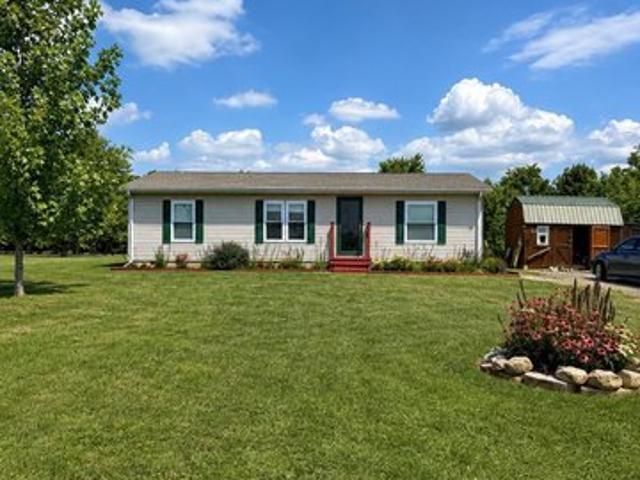 1450 Staunton Sugar Grove Rd, Washington Court House, OH 43160