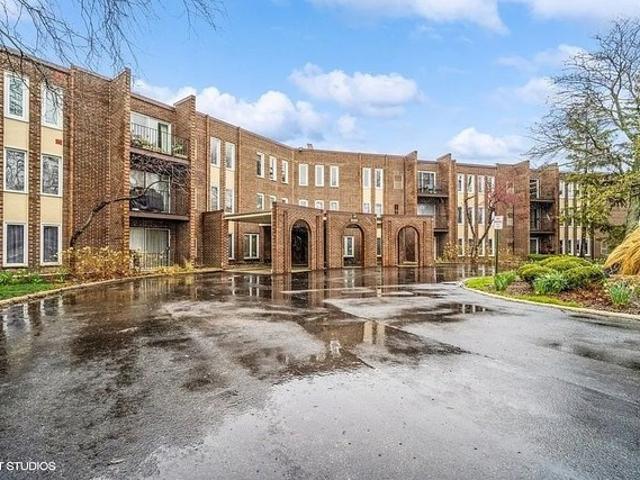 1450 Sandpebble Dr Apt 227, Wheeling, IL 60090