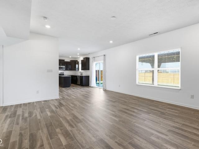 1450 Silver Pine Lane