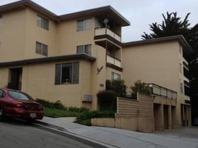 $1450 / 1br 1 BR/1 BA with inset balcony and dishwasher