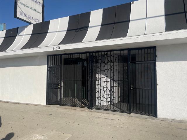 14510 Crenshaw