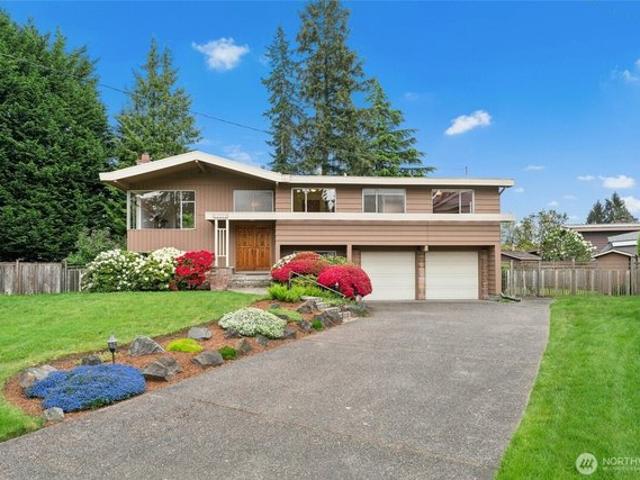 14511 NE 2nd Pl, Bellevue, WA 98007
