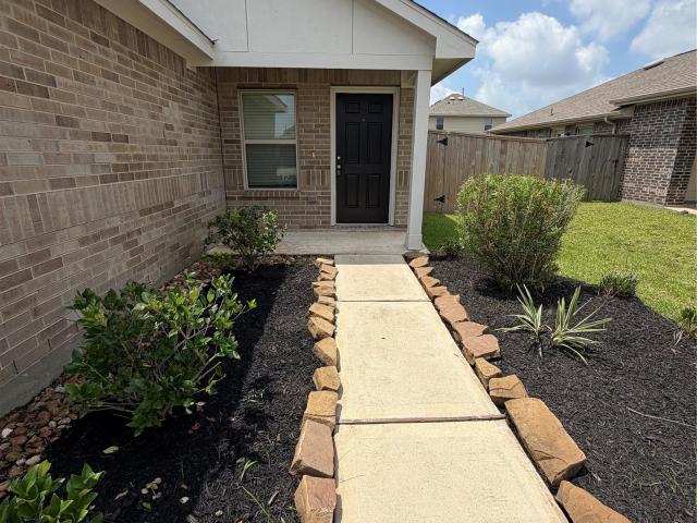 14514 Woodcott Warren Way