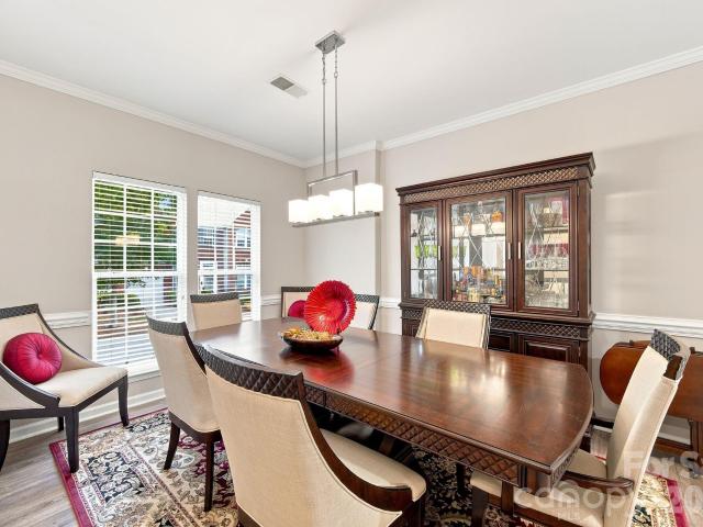 14515 Greenpoint Lane
