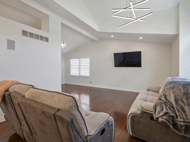14516 S Casey Lane
