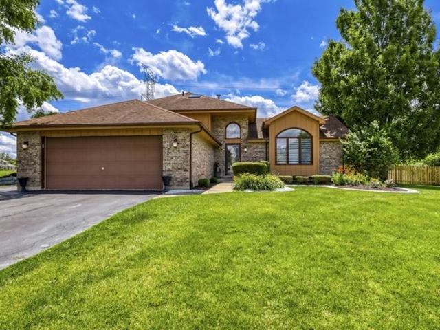14516 S Casey Ln, Homer Glen, IL 60491