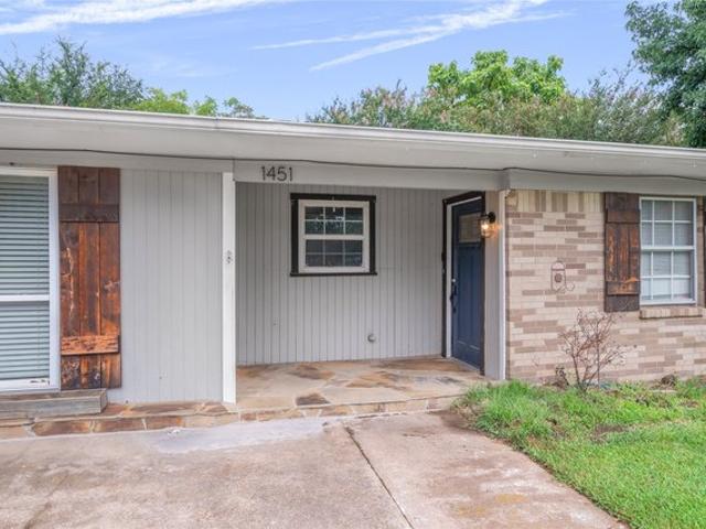 1451 Forrest Dr, Canton, TX 75103
