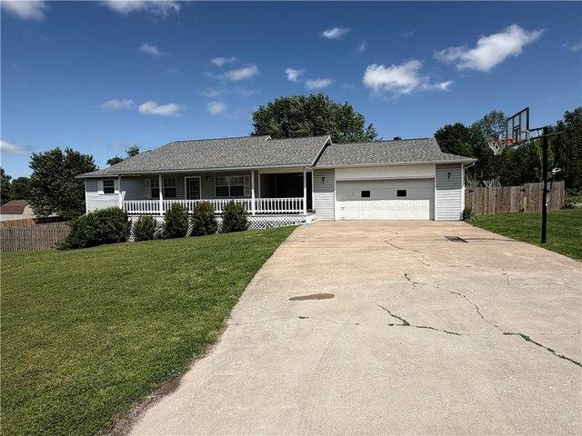 1451 Kay Lynn Dr, Pea Ridge, AR 72751