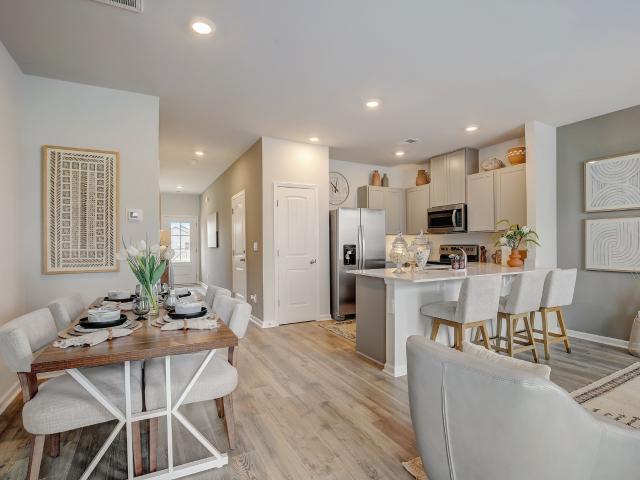 1451 Lexington Way