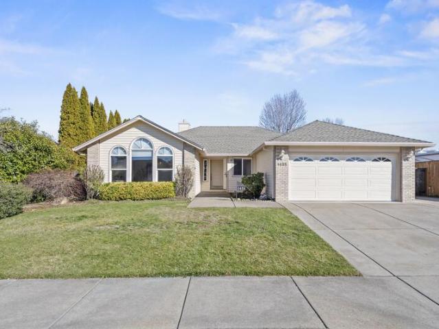 1451 Yellowstone Ave Avenue, Medford, OR 97504