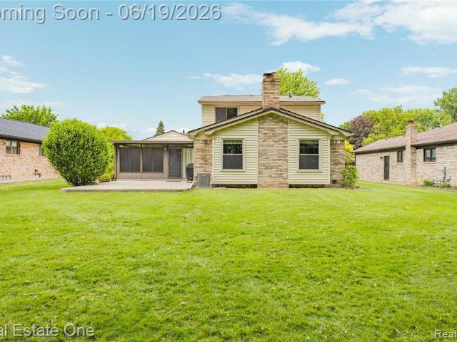 14522 Coulee Drive