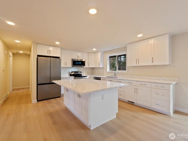 14522 NE 5th St, Bellevue, WA 98007 | MLS #2497