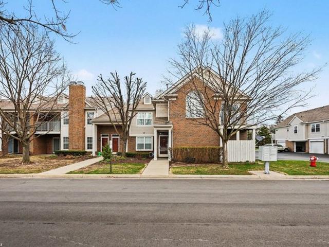 14528 Holborn Dr, Sterling Heights, MI 48313