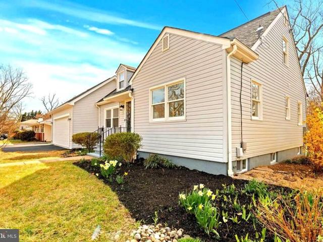 1452 Grandview Rd, Arnold, MD 21012