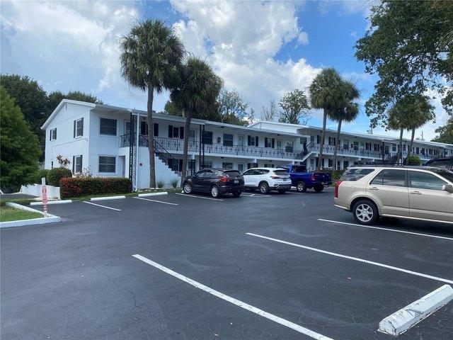 14531 Walsingham Rd Apt 224, Largo, FL 33774