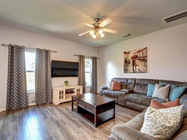 14538 Durham Chase Ln, Houston, TX 77095