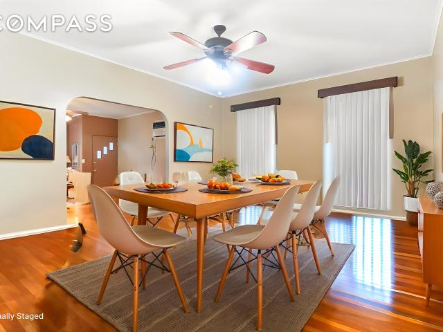 1453 Dahill Road