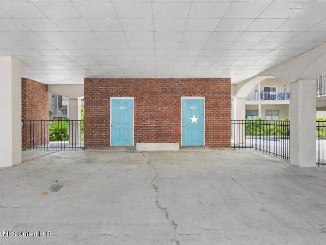 1453 E Beach Boulevard