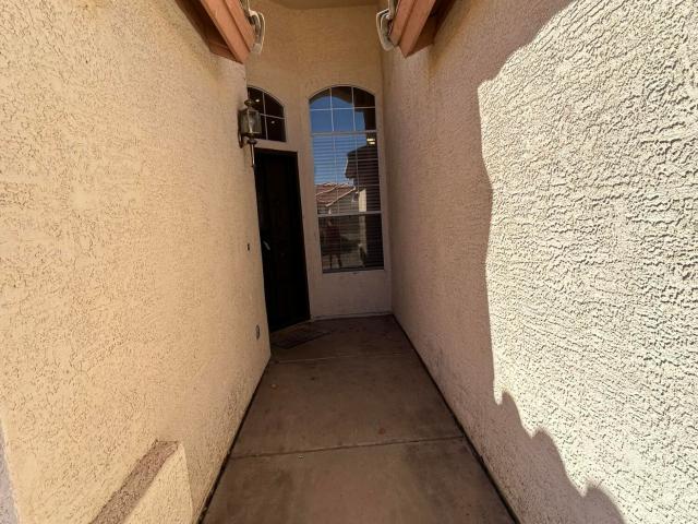 1453 E Sierra Madre Avenue