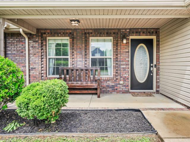1453 Rustys Ln