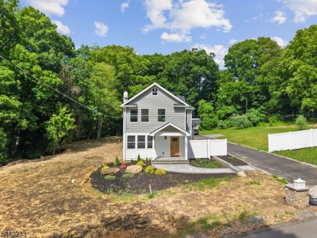 1453 Sussex Tpke