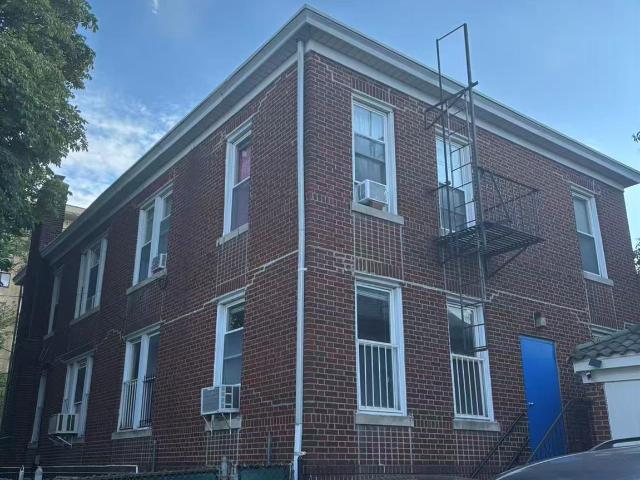 145 1 th Avenue 1FL+Basement