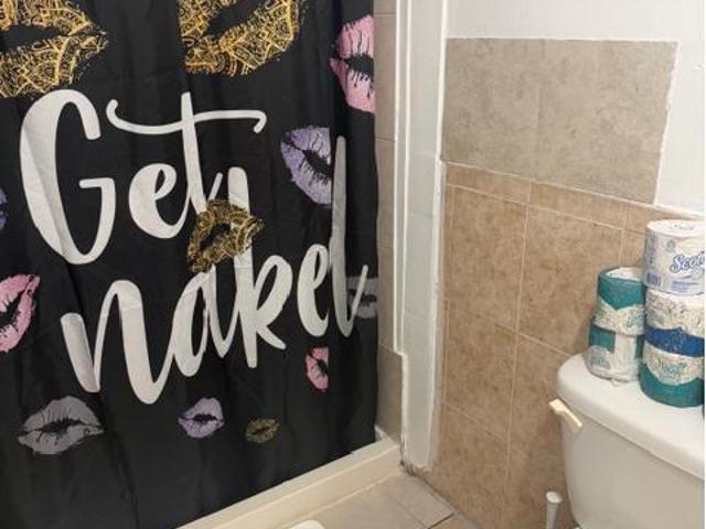 145 36 Frankton Street | Compass