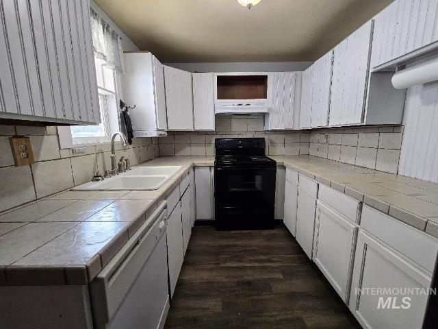 145 4th St
