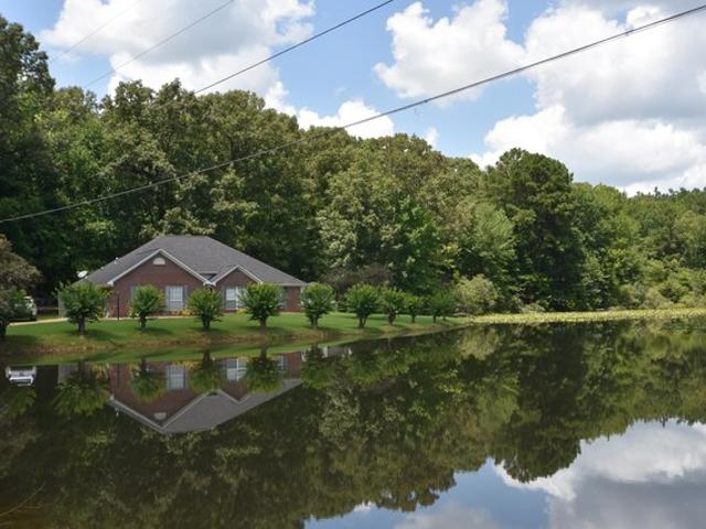 145 Connie Dr, Saltillo, MS 38866