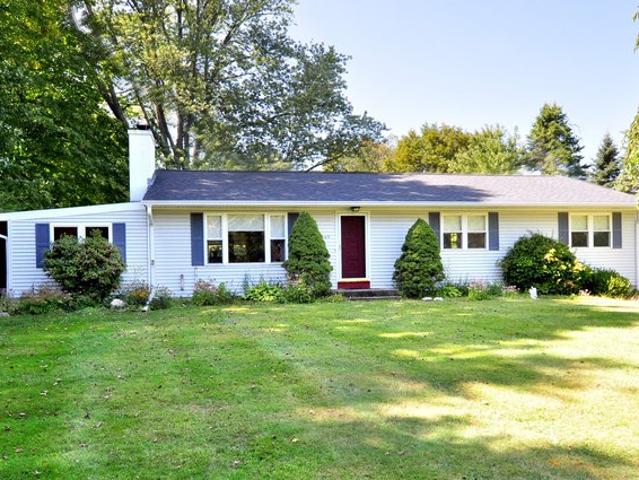 145 Cat Swamp Rd, Woodbury, CT 06798