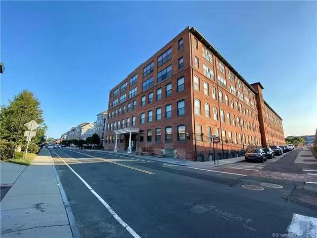145 CANAL ST UNIT 402, SHELTON, CT 06484 Condo/Townhome For Sa.