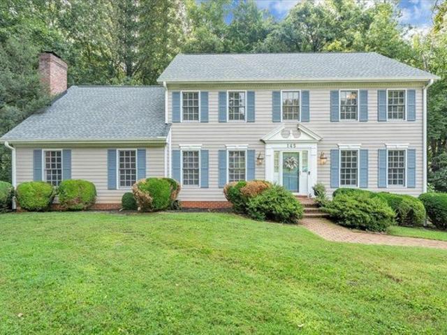 145 Cromwell Dr, Rocky Mount, VA 24151