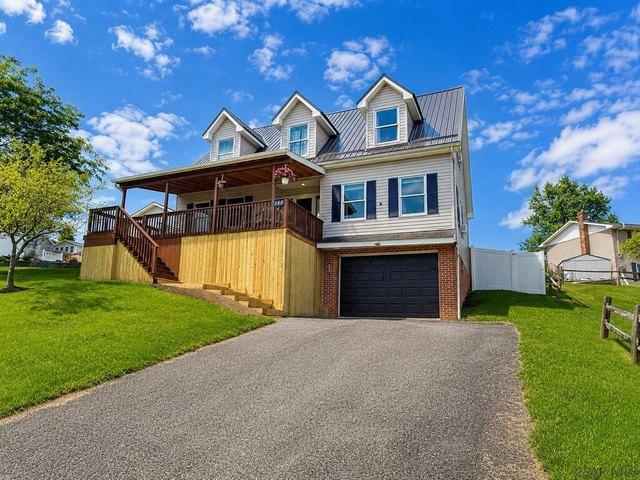 145 Arnies Dr, Carrolltown, PA 15722