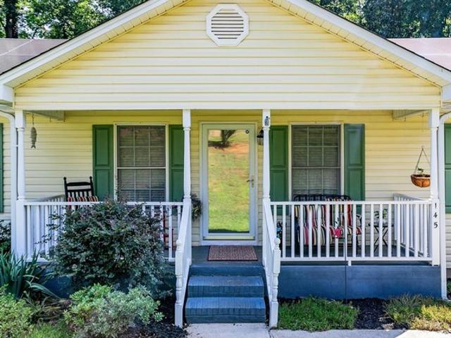 145 Austin Place Dr, Boiling Springs, SC 29316