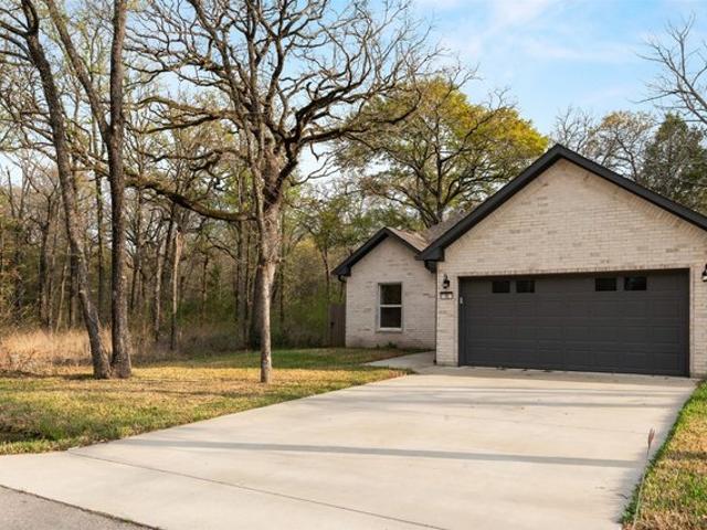 145 Barcelona St, Payne Springs, TX 75156