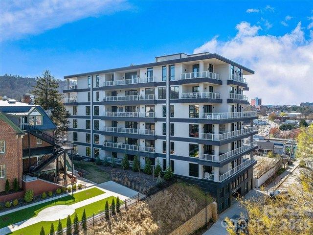 145 Biltmore Ave Unit 602, Asheville, NC 28801