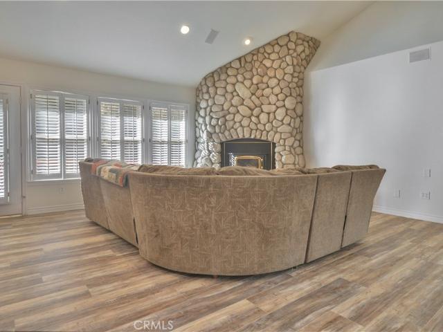 145 Birchwood Dr, Lake Arrowhead, CA 92352 | MLS #CV26056