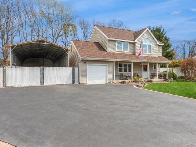 145 Bishop Ln, Holbrook, NY 11741 | MLS #989518 | Compass