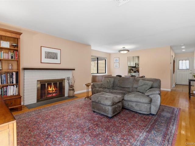 145 Brush Hollow Crescent