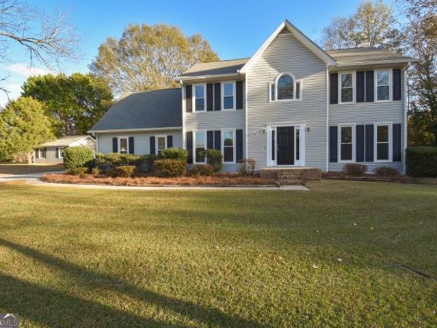 145 Brookclear, Fayetteville, GA 30215
