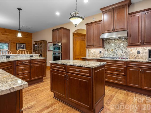 145 Glen Trillium Drive