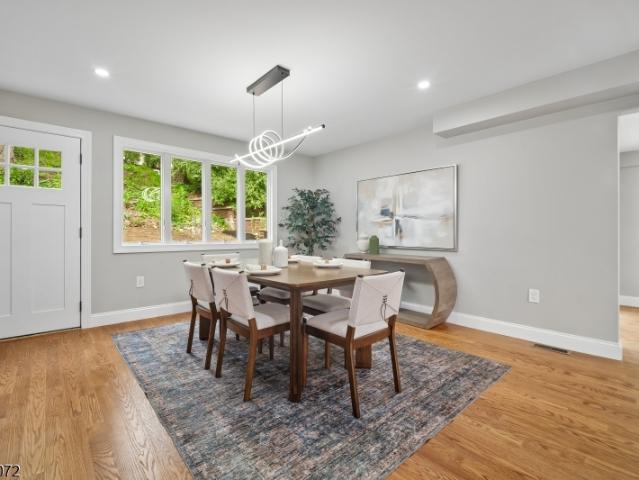 145 Glen Ave