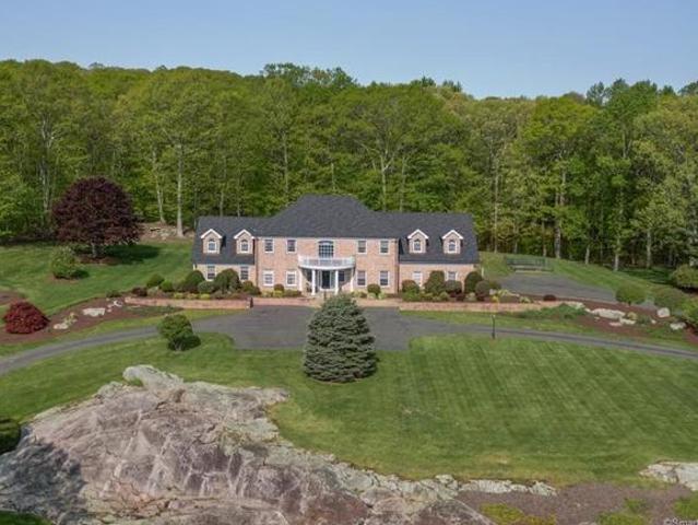 145 Dorman Rd, Oxford, CT 06478