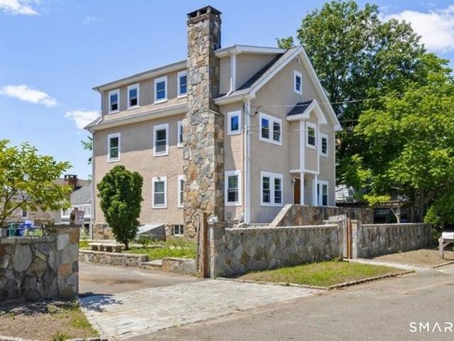 145 Dewey St, Stratford, CT 06615