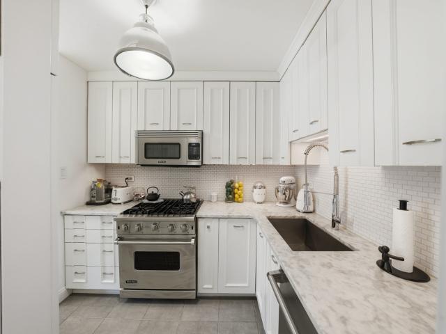 145 E 84TH Street 9EF