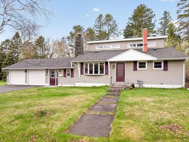 145 E Toledo St, Duluth, MN 55811
